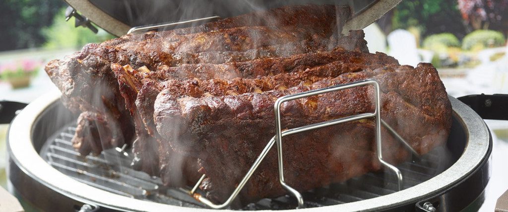 Takeo Spikes’ Ribs on the Big Green Egg | Townley Pool and Spa
